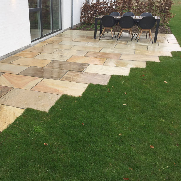 Terrasser af sandsten natursten